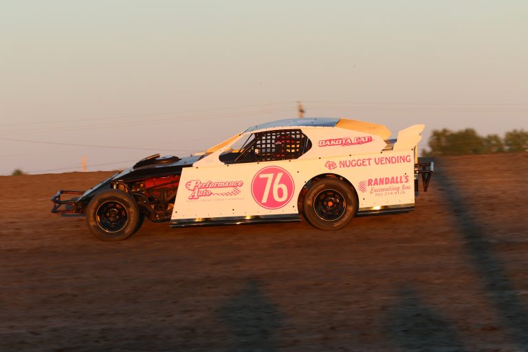 Sailer 76 racing – A Brother-Sister IMCA Sport Mod Race Team